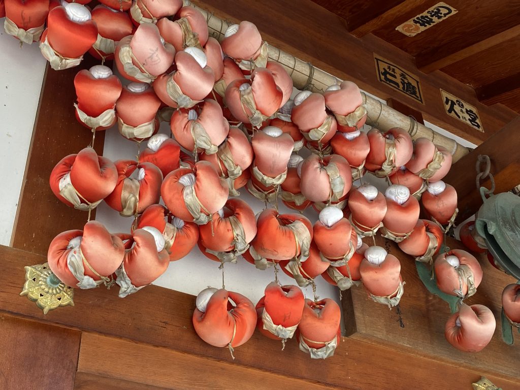 Naramachi, Daoist Beliefs in Japan, and Three Wise Monkey Charms ...